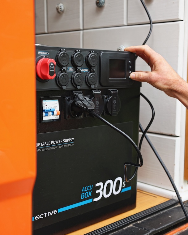 ECTIVE AccuBox 300S - tragbare Powerstation für Wohnmobile